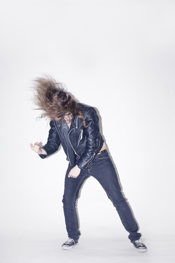 .: Lakutis in the house!