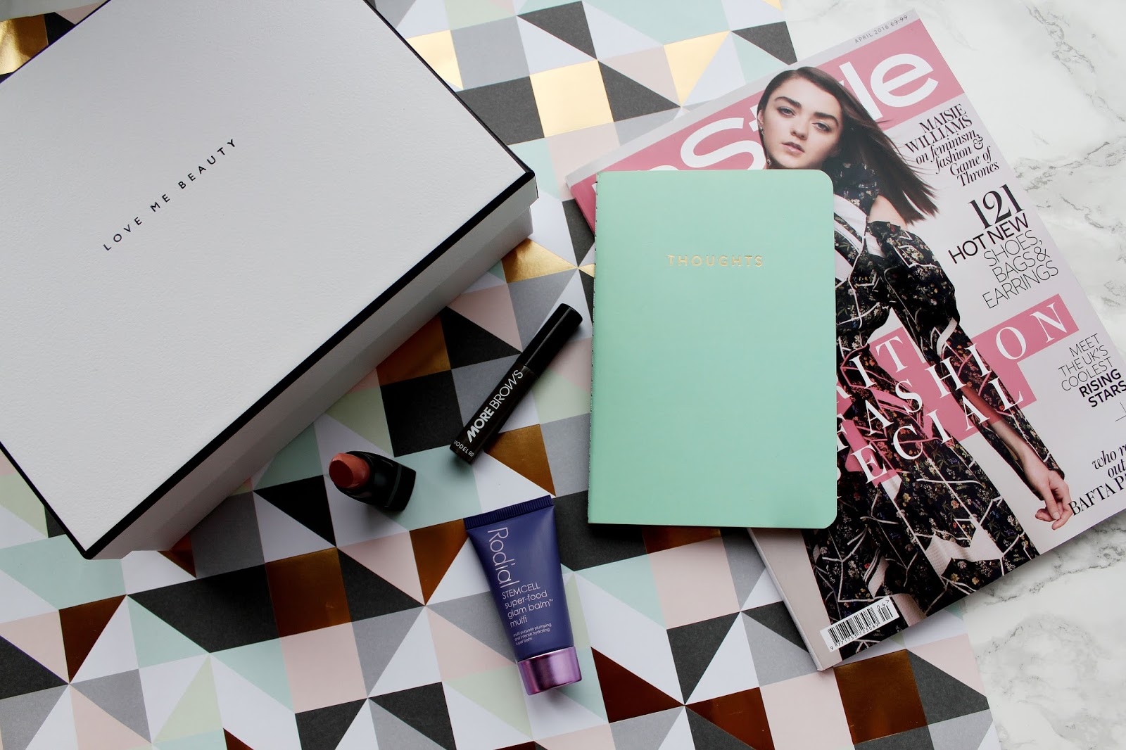 FASHION-TRAIN: Lifestyle: 50 Beauty Blog Post Ideas