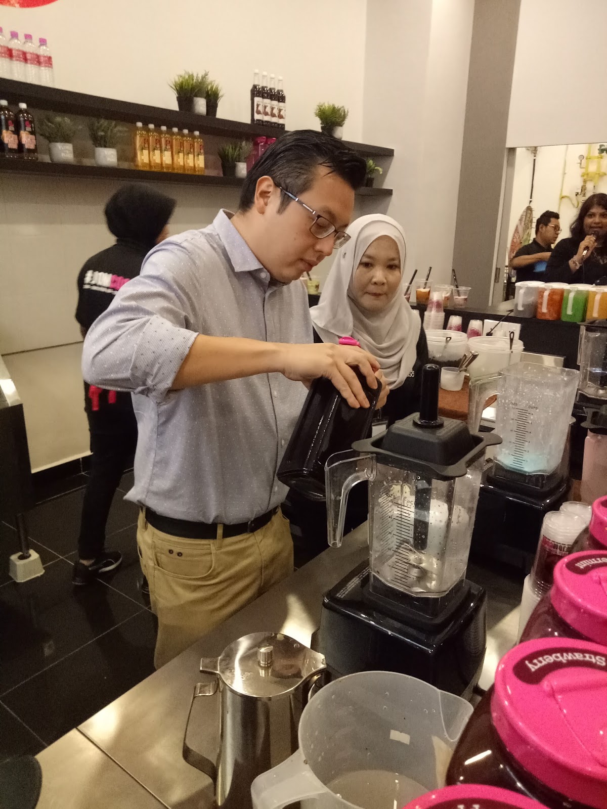 darrendungeon: CoolBlog Opens Its Largest Store in Melawati Mall ...