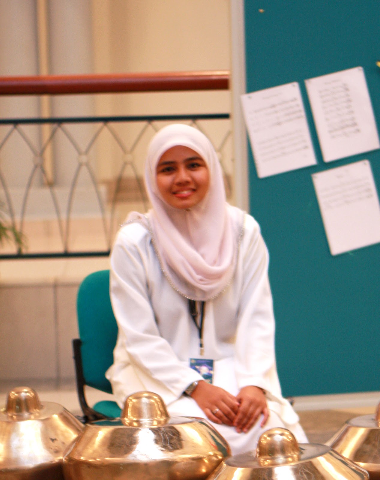 Foregrounding Truth.: Biodata