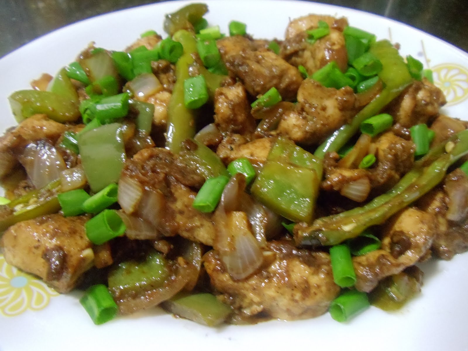 HotNSweetTooth: Green Chilli Chicken