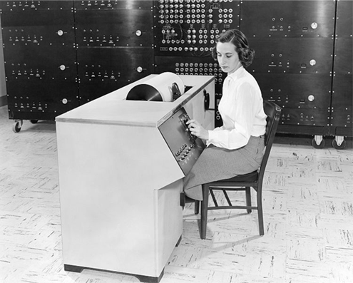 Multimedia Engineering: Computador com válvulas