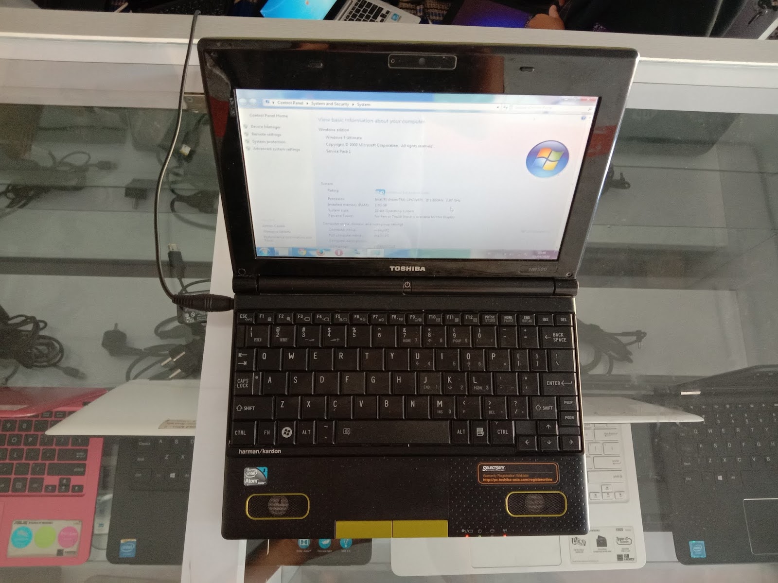 Netbook Toshiba NB520 INTEL ATOM RAM 1 GIGA HARDDISK 320 GIGA - Pusat ...