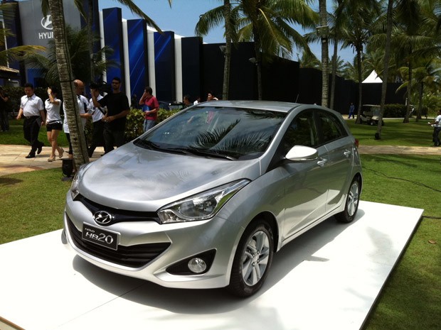 Guia dos Carros: Hyundai HB20 - Novidade no Mercado