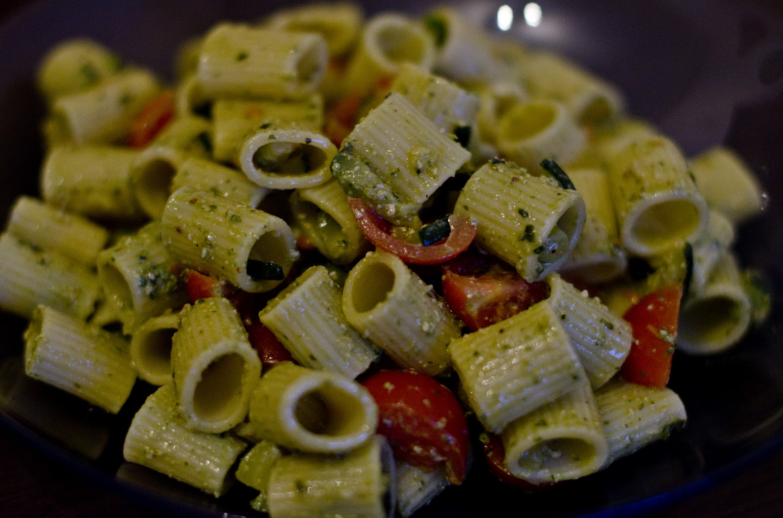 La grande abbuffata: Mezze maniche al pesto