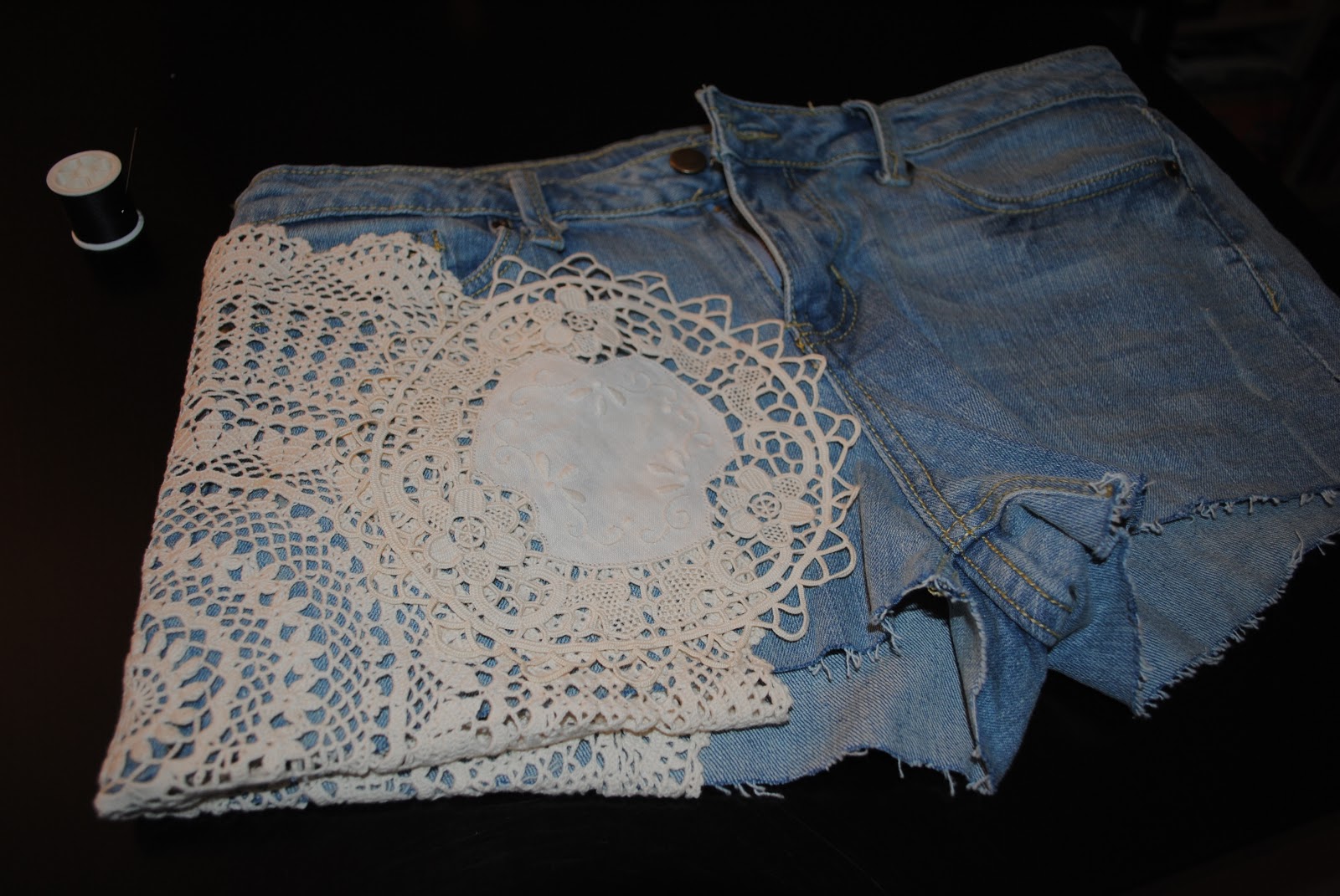 Of Another Fashion: DIY: Doily Shorts