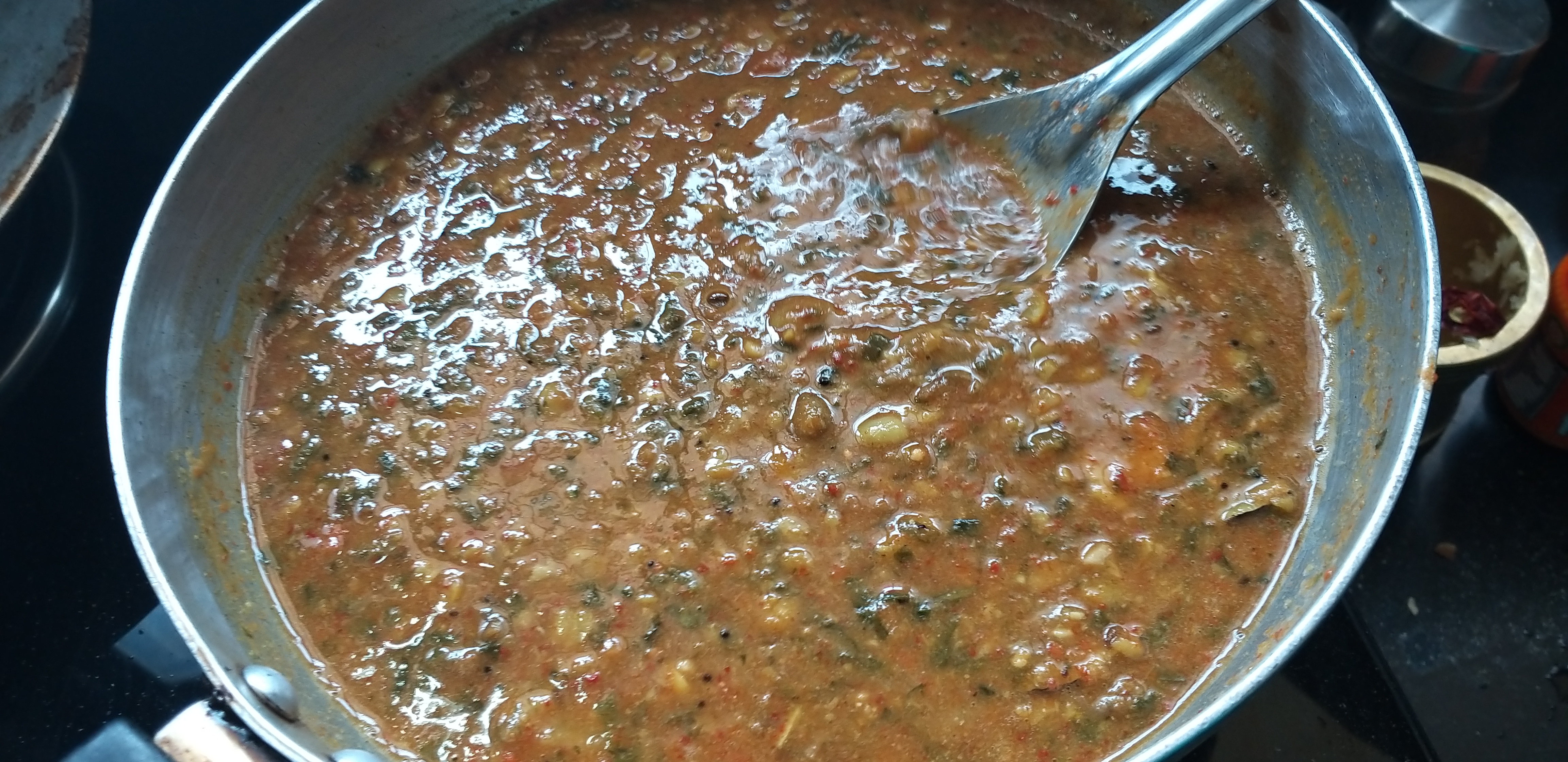 kalpana’s la cucina..... spice 4 all seasons: ALUCHI PATAL BHAJI ...