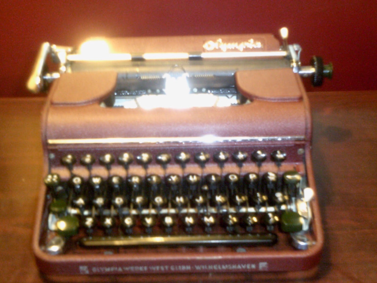Royal Typewriters: A So-Called "Russian" typewriter--Olympia SM-1, 1950