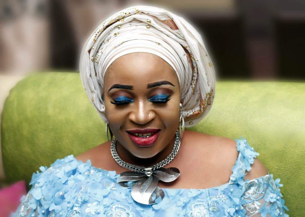 ADEOLA OGUNSOLU'S FASHION STYLE REVEALED