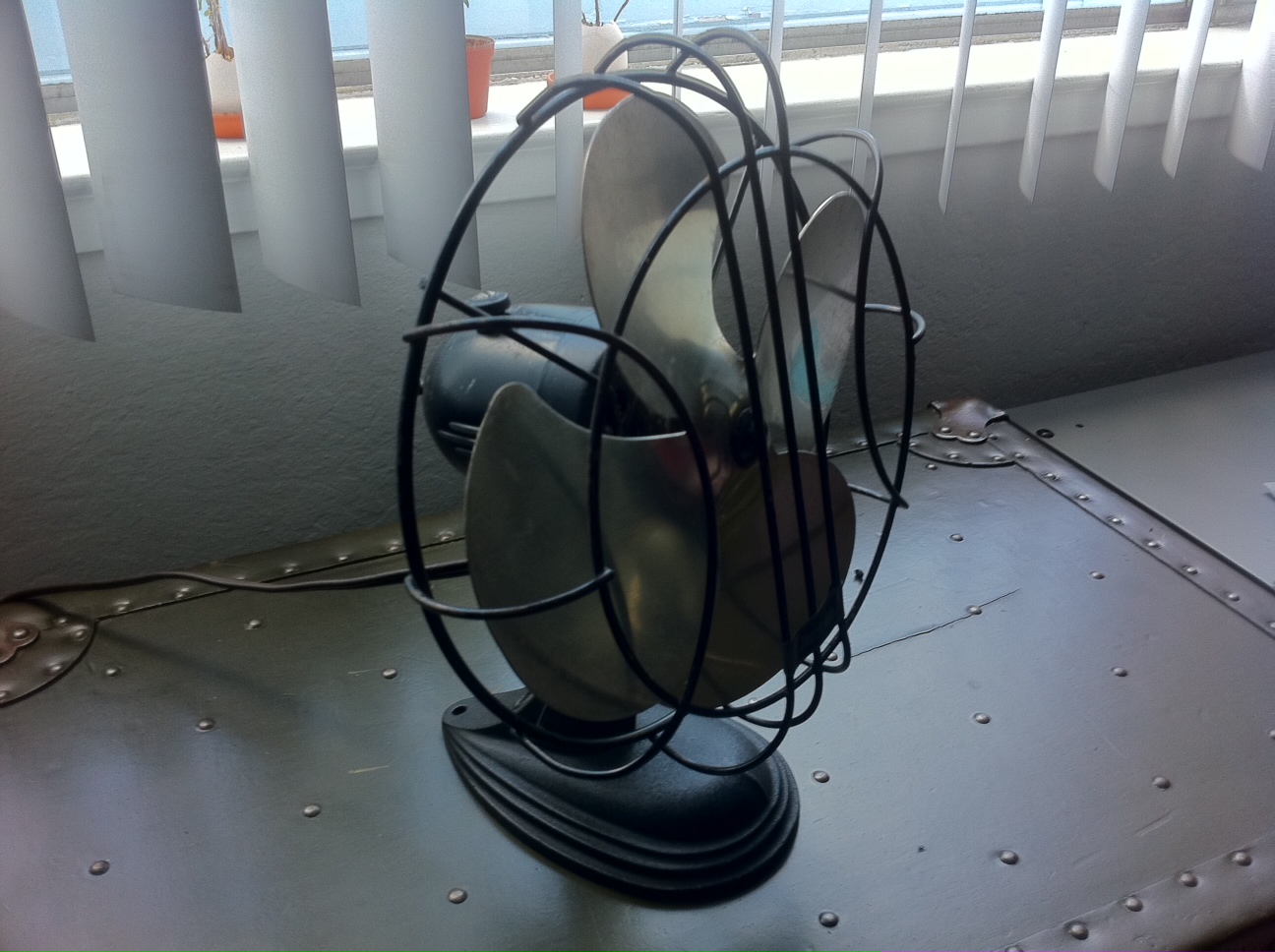 Thrifty: Old Fan
