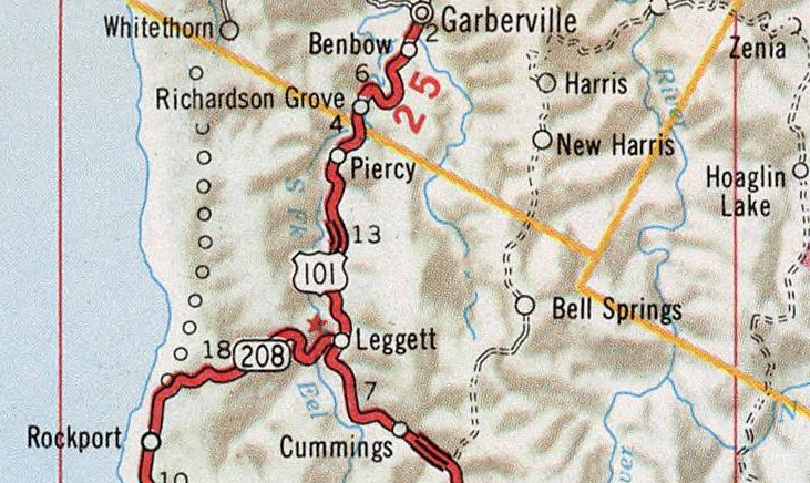 Former US Route 101 at Confusion Hill