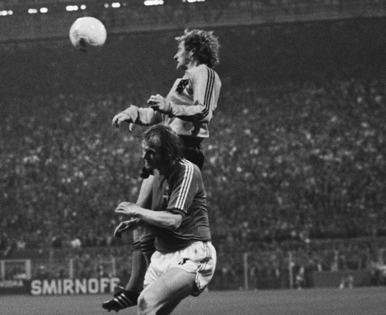 JOGOS DAS COPAS E IMAGENS: HOLANDA 0 X 0 SUÉCIA - COPA 1974