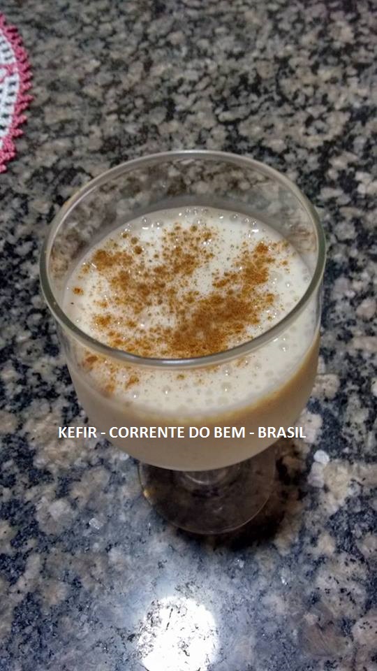 KEFIR - CORRENTE DO BEM - BRASIL - RECEITAS: MILK SHAKE DE BANANA COM ...