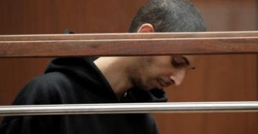 Casey Viner: Teenage US gamer jailed over deadly 911 hoax