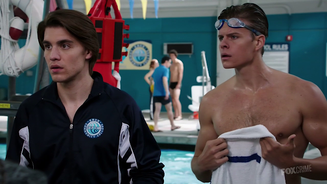 ausCAPS: Christian Gehring shirtless in Bones 9-23 "The Drama in the Queen"