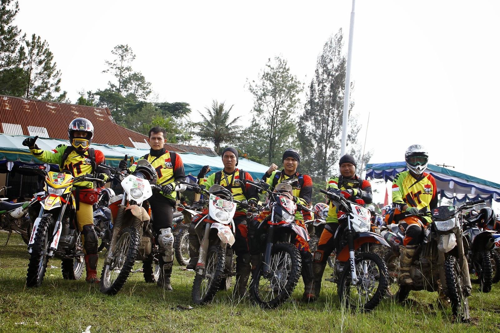 Komunitas Motor Trail