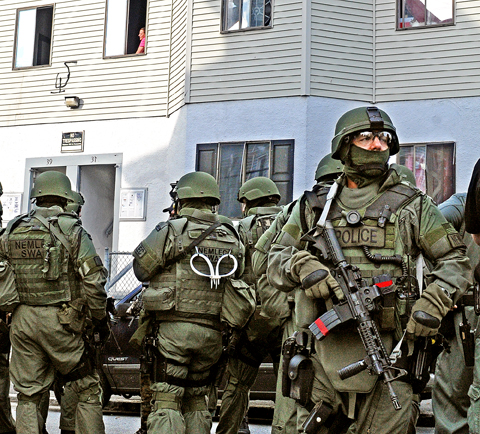 Gsg9 1/87 Unité spéciale: NEMLEC SWAT - English Version