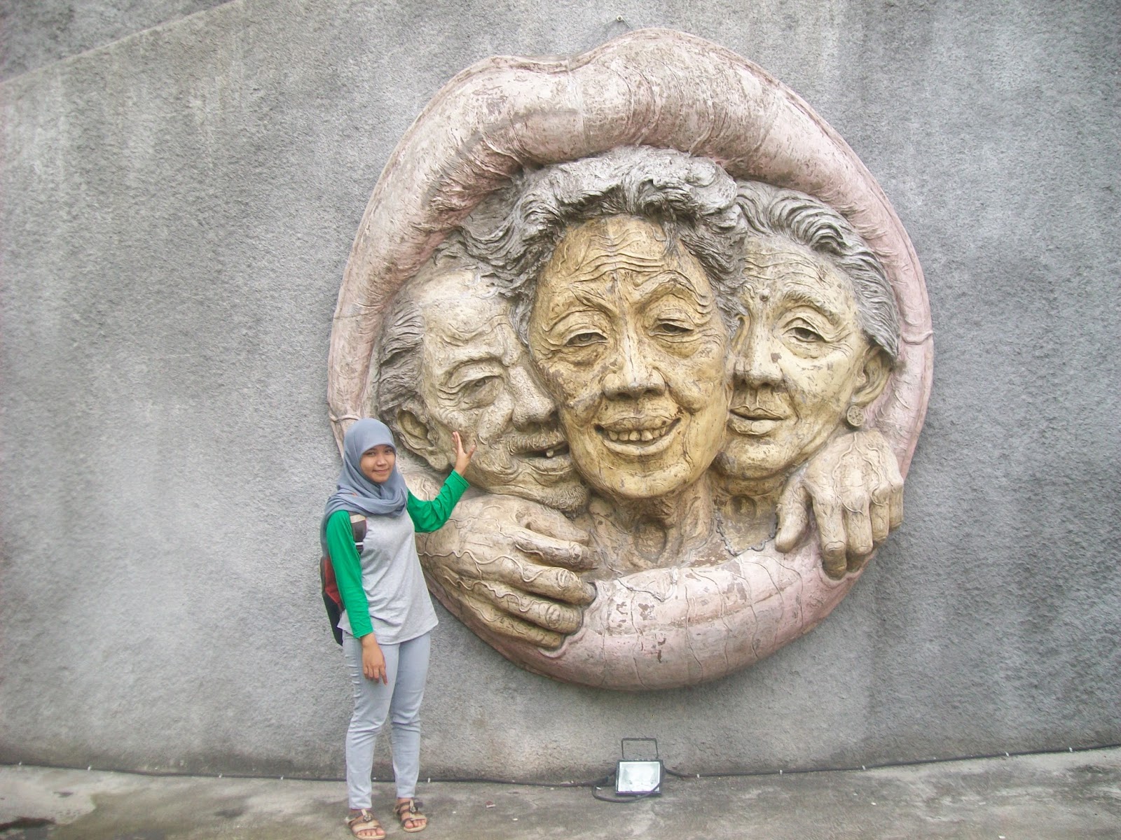 I'm in Istana Sang Maestro Indonesia, Museum Affandi - Puri si Traveller