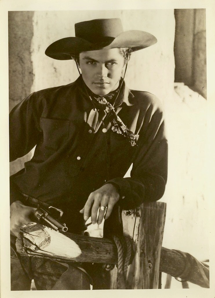 A VERY LUSH BUDGET: JACK BUETEL : THE OUTLAW : Introducing Jane Russell ...