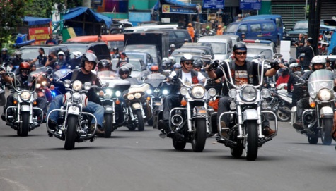 Auto Club & Community: Komunitas Motor Gede dan Keanggotaannya