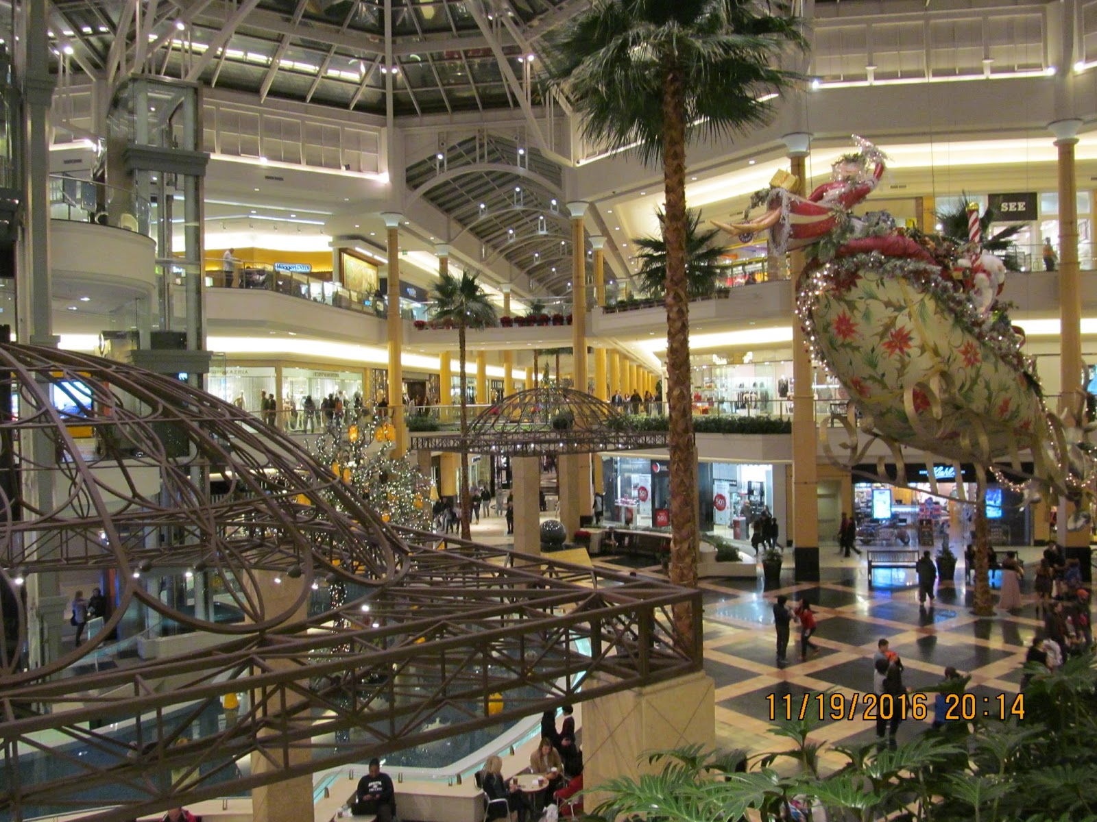 Trip to the Mall: Somerset Collection- (Troy, Michigan)