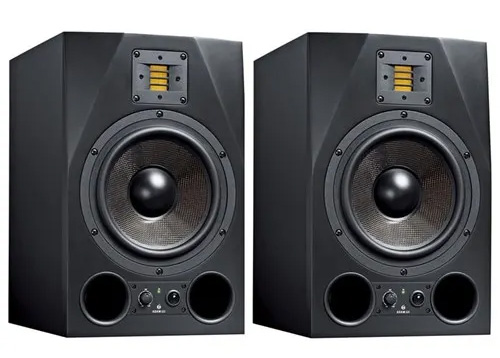 Sandal Audio: ADAM Audio SP-5 ヘッドホンのレビュー