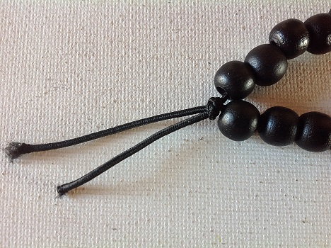 Nieutech`s Beads & Boutique: Hoe om 'n enkel string krale te ryg