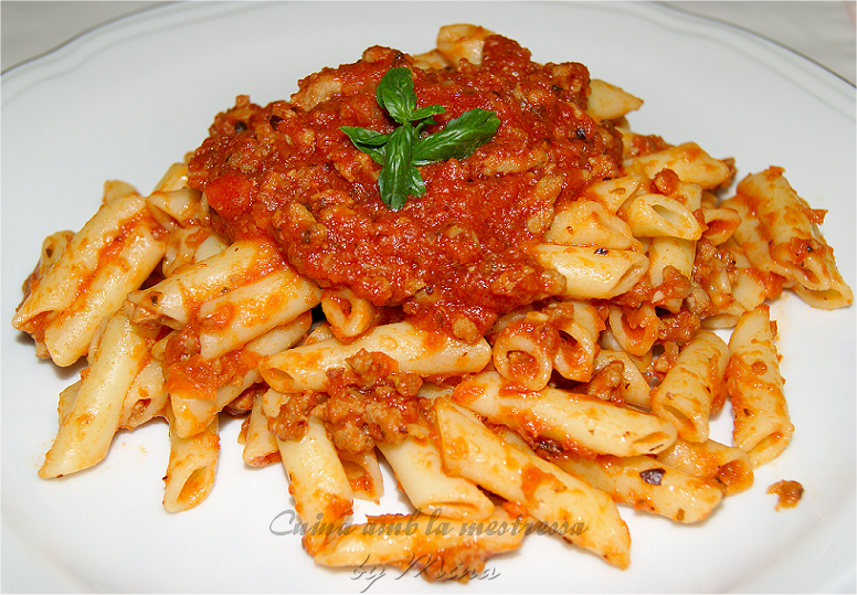 Cocina con Mina: Macarrones con salsa boloñesa