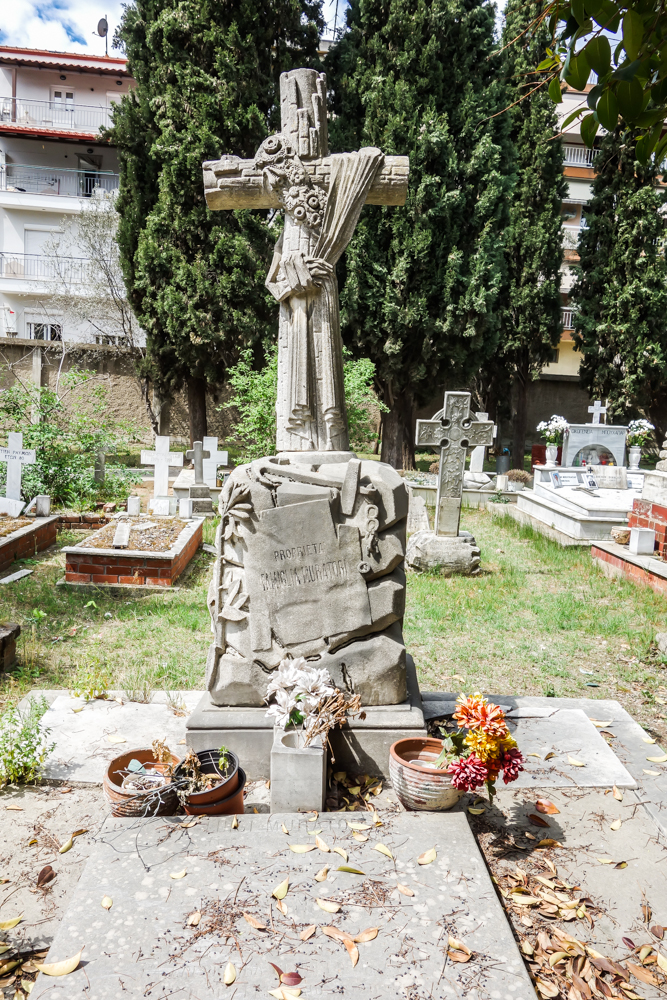Θεσσαλονίκη: Πολιτιστικά και άλλα τινά: Το καθολικό νεκροταφείο της ...