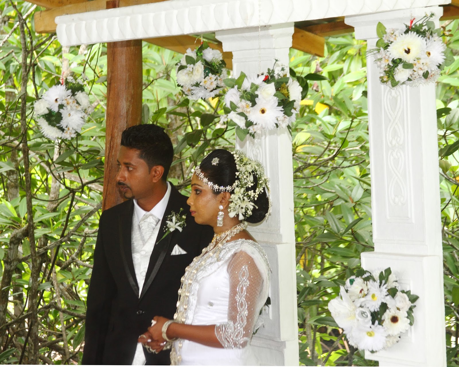 Shiny Wedding Halls: Shiny Wedding Reception Halls Hikkaduwa Sri Lanka