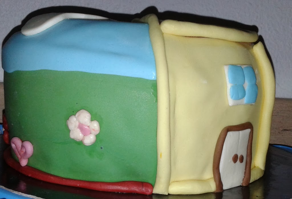 galletas, tartas, cupcakes y otros dulces: Tarta Peppa pig 2 galletas, tartas, cupcakes y otros dulces: Tarta Peppa pig 2