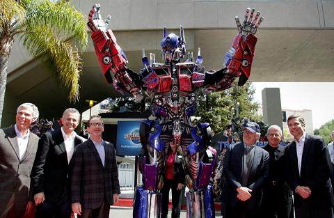 Transformers Live Action Movie Blog (TFLAMB): 06/2012