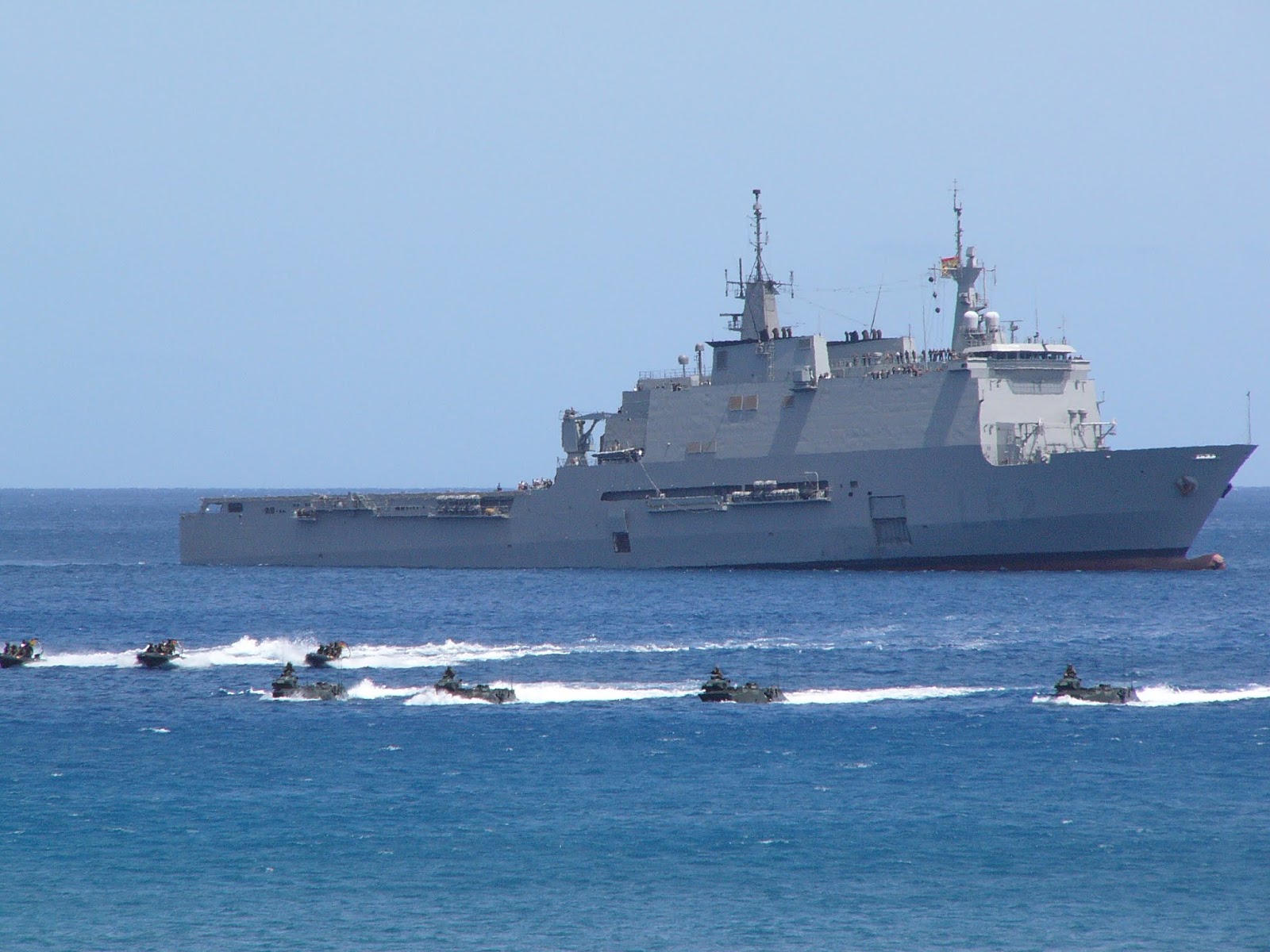 LA OPERACIÓN ANFIBIA