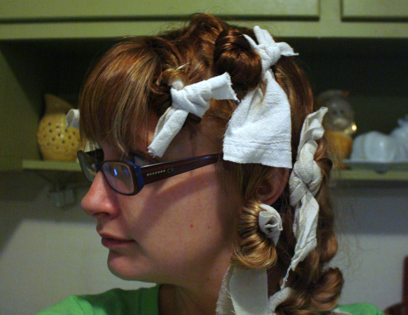 Emmy in the Making: Rag Roll (curly hair frustration)