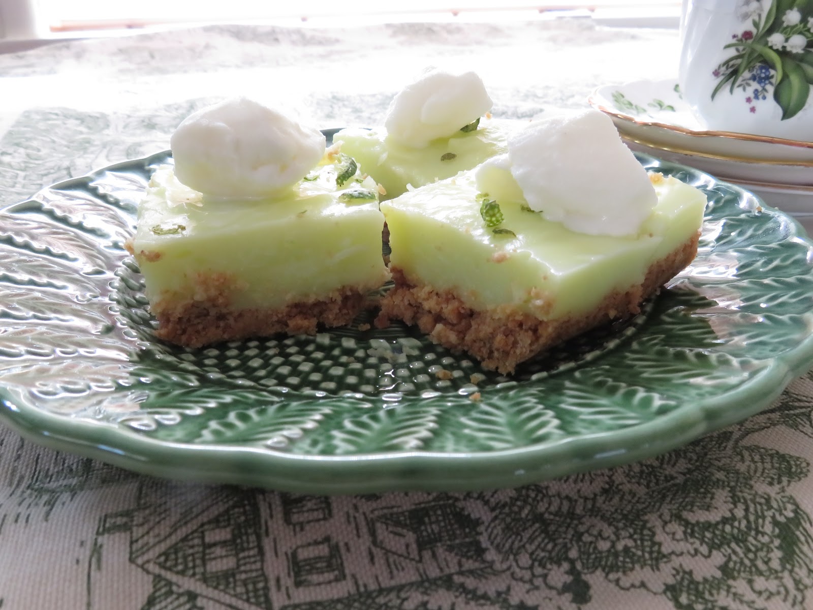 Thel's Kitchen: Key Lime Squares Made From Pie Filling.