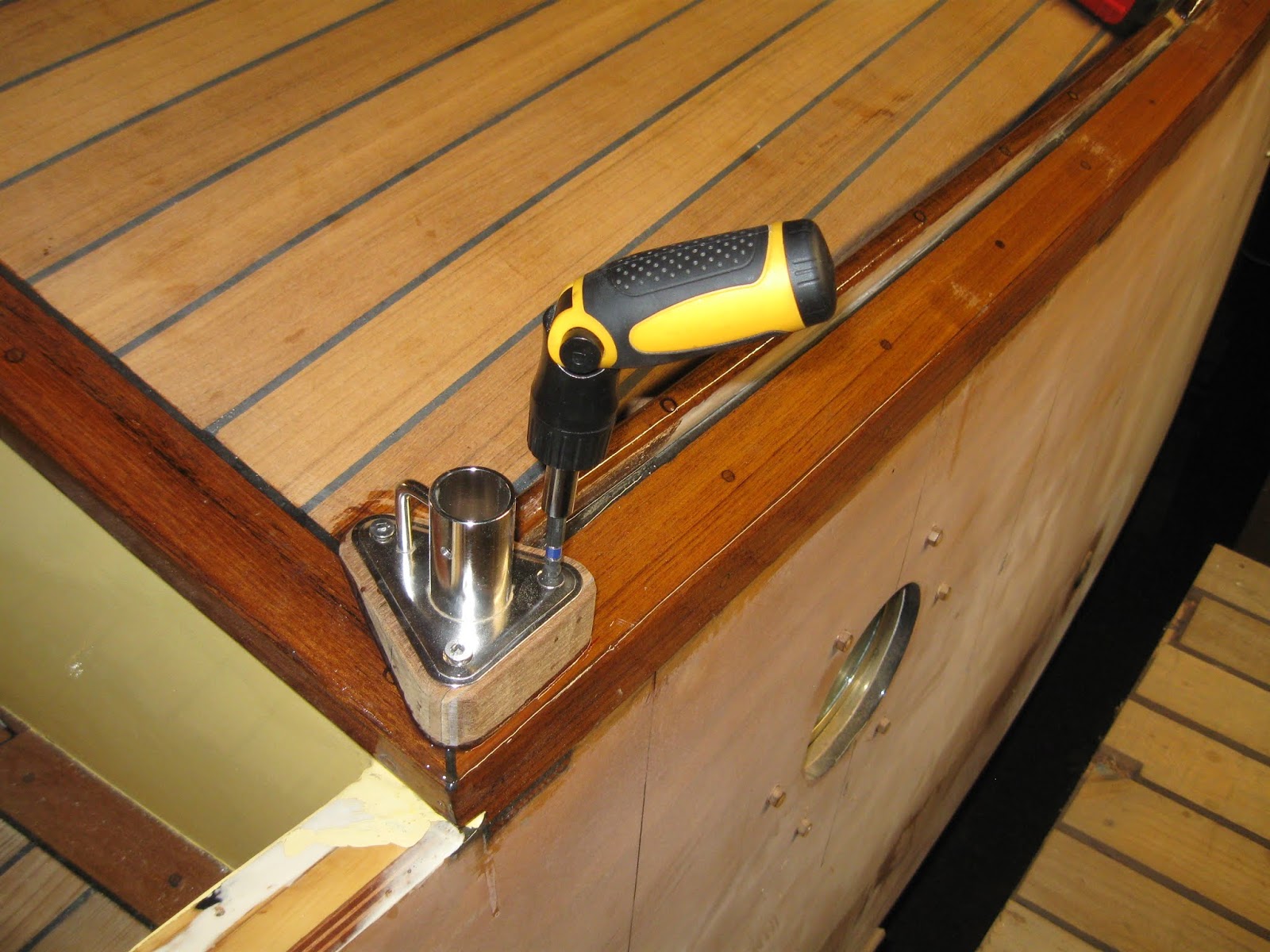 Voyaging with Annie Hill: The bilgeboards