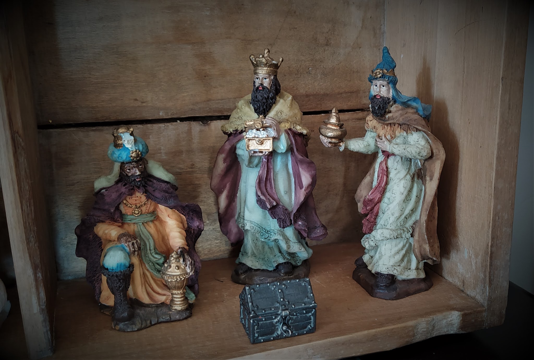 The Three Wise Men - Los Tres Reyes Magos