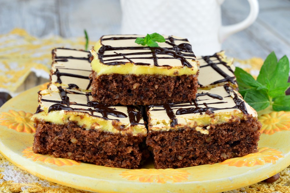 RETETE DE PRAJITURI - CAIETUL CU RETETE