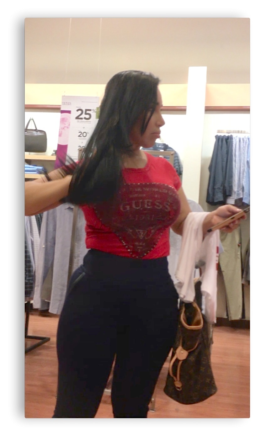 Mexicana sexy con ropa entallada caderas y trasero grande | Mujeres ...