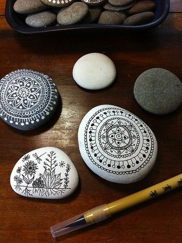 Allred Design Blog: Inspired by Pinterest: Painted Rocks Projects