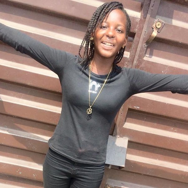 Tynee Bee Instagram Pictures: About TyneeBee Gold Bio, Wikipedia ...