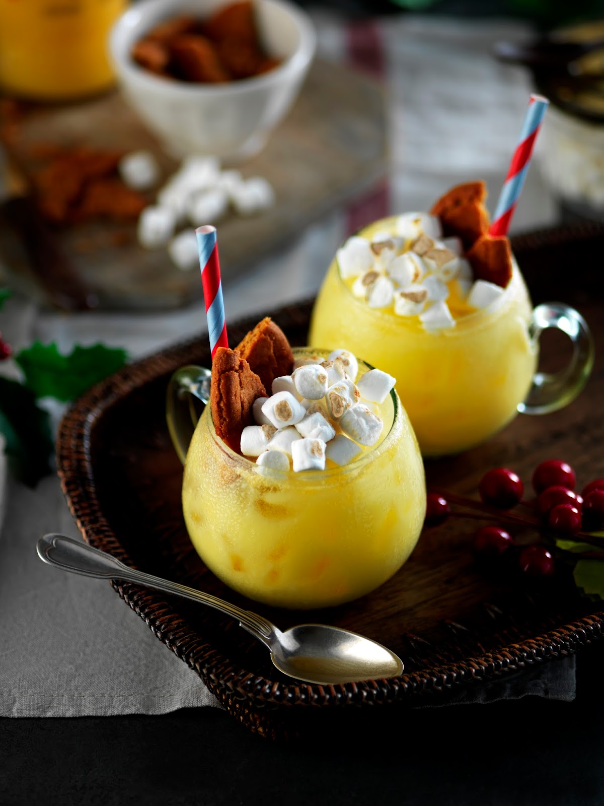 The Perfect Warninks Snowball | Foodie Quine - Edible Scottish Adventures