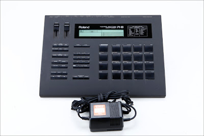 MATRIXSYNTH-B: Roland R8 drum machine