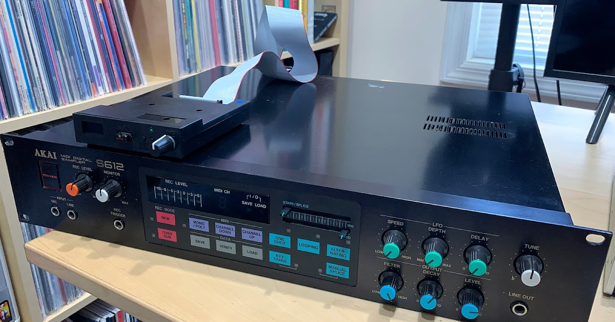 MATRIXSYNTH: AKAI S612 sampler with XD-280 Disk Emulator + Sample Library SN 00820-01247