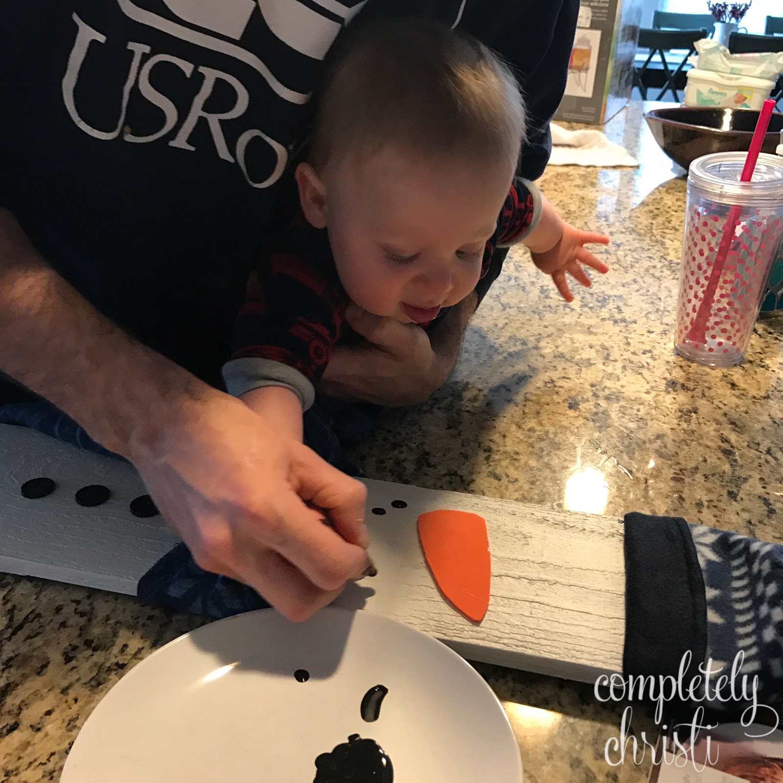 DIY Kids' Snowmen Craft: Perfect for baby's first Christmas ...