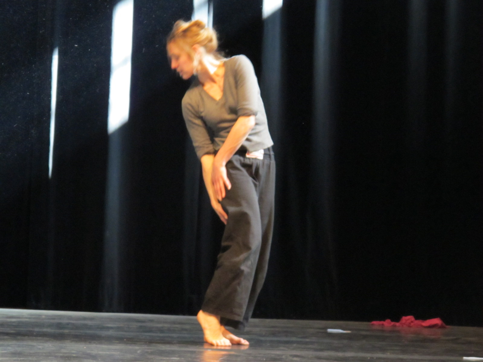 Entrailles: Travail de la danse avec Ali Salmi permier jour