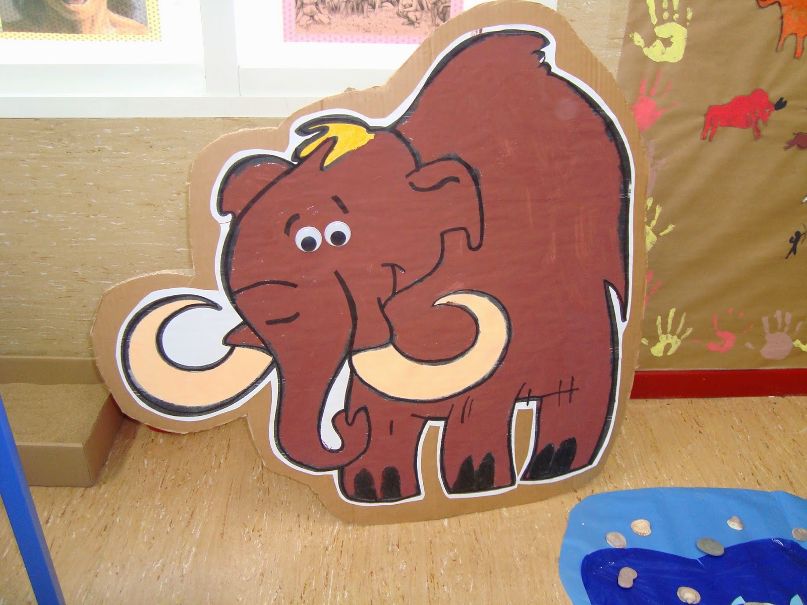 Plastificando ilusiones: ¡Voy un busca de un mamut! Plastificando ilusiones: ¡Voy un busca de un mamut!