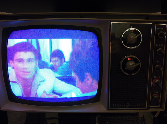 Retro Tech!: 1967: General Electric Porta-Color M213CWD Color Television