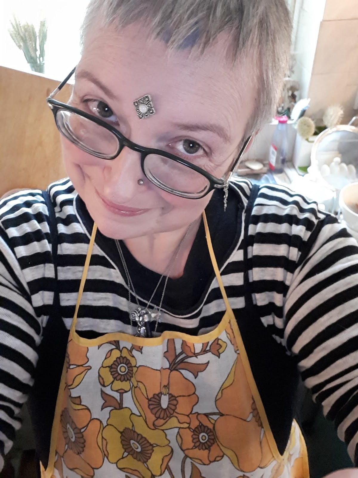 Radical Honey: Making Cattern Cakes ~ Celtic Advent Day 9