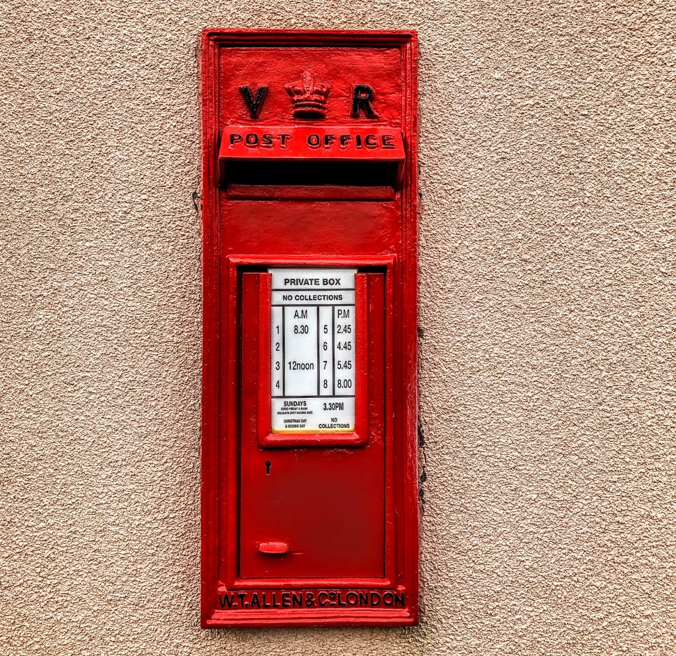 Patrick Comerford: In search of more Victorian and Edwardian post boxes ...